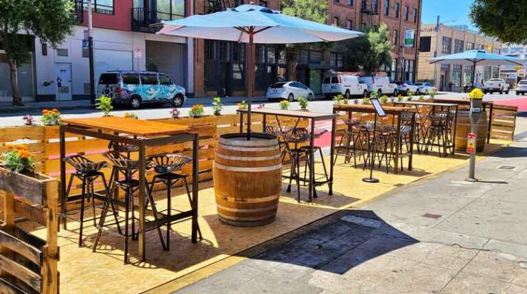 Alchemist Bar & Lounge